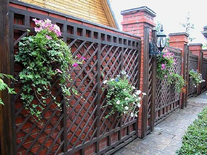 BEAUTIFUL FENCES FOR A PRIVATE HOUSE - 30 PHOTOS WITH TIPS FOR ...